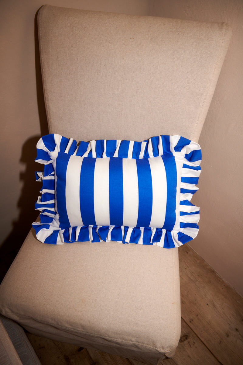 Toot Sweet Cushion – Atelier Raff